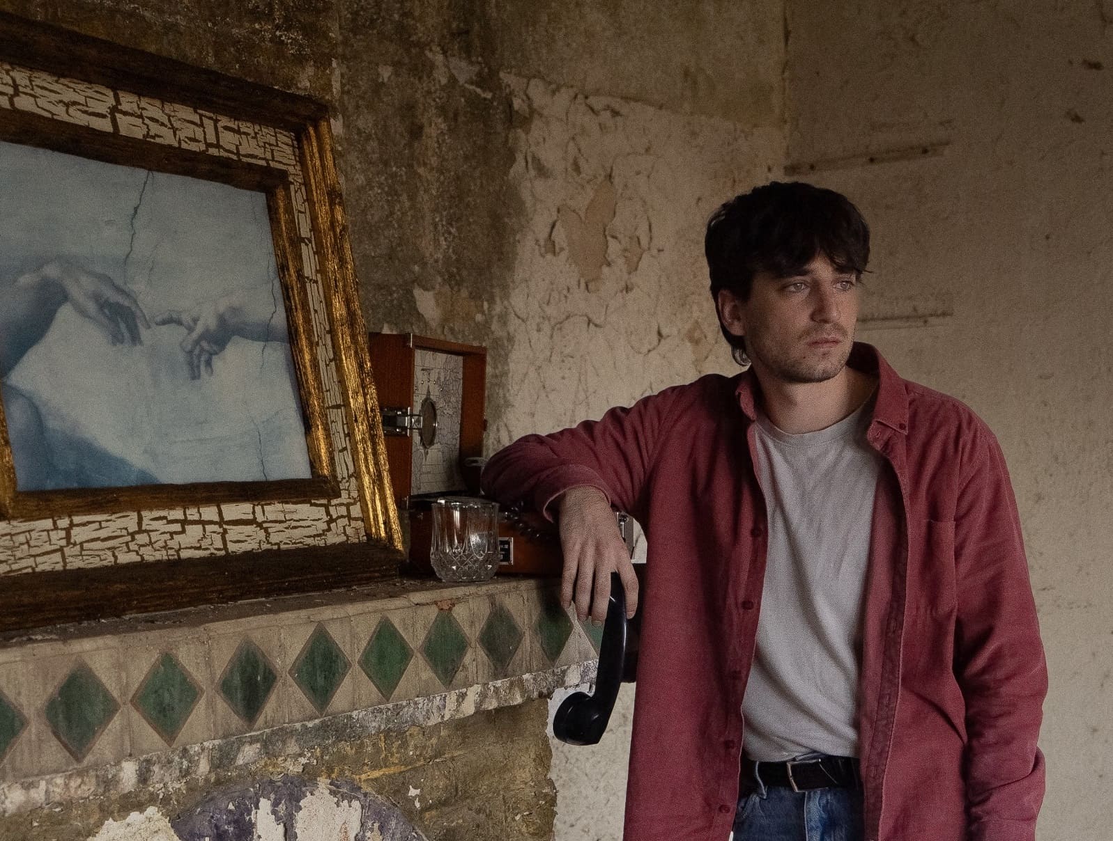 Ivancho le canta al amor y a la nostalgia en su nuevo sencillo ‘Eternos ...